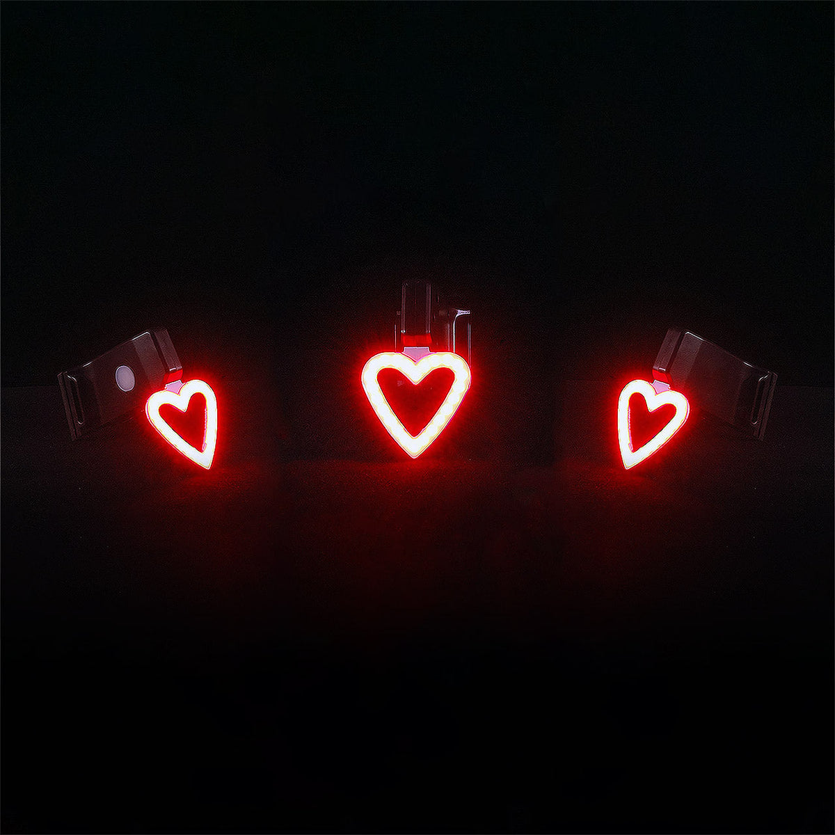 Cyclamore Heart-Shaped LED Tail Light for Bikes | Waterproof ...